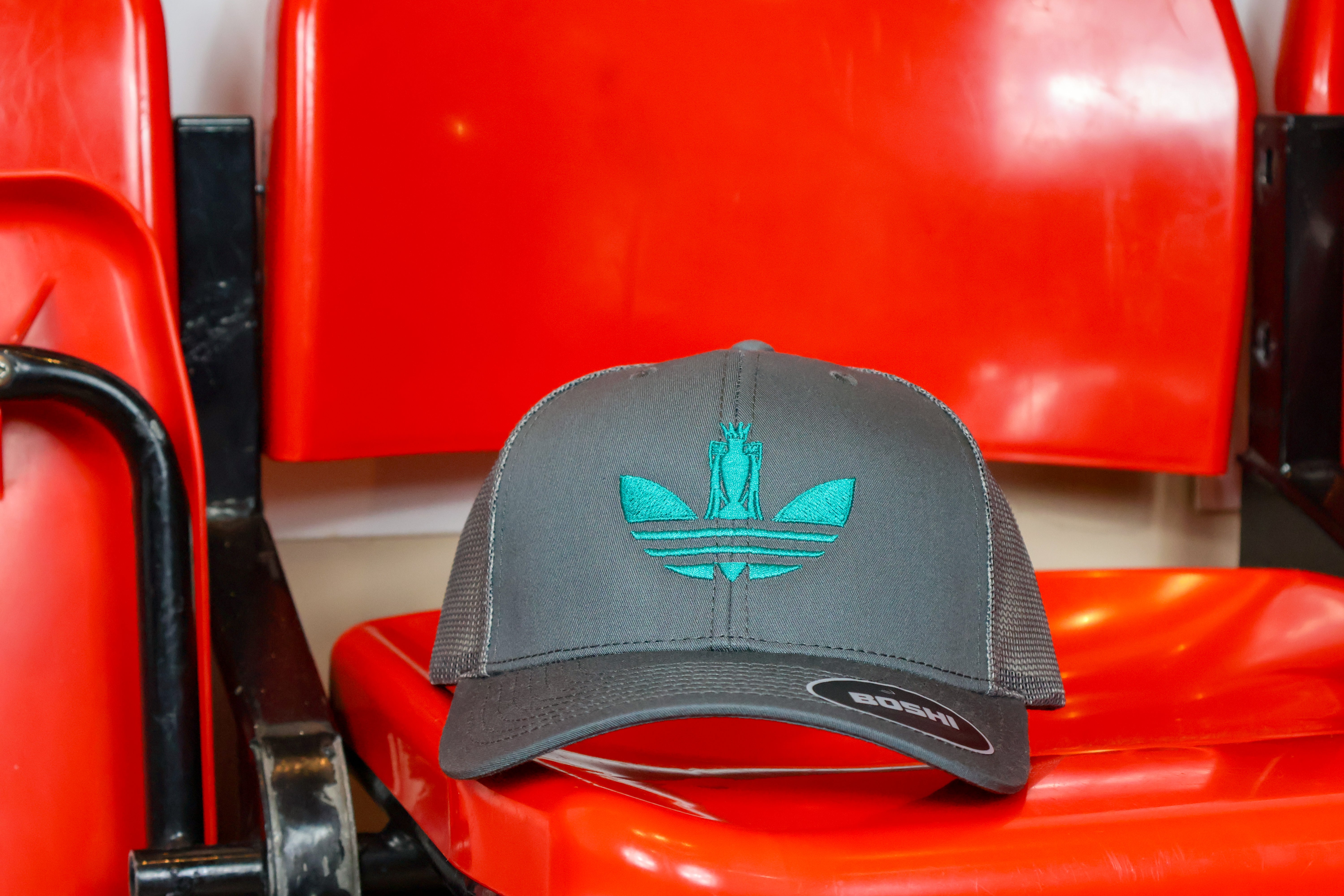 Original Premier League Trophy Cap Teal – Red And White Top
